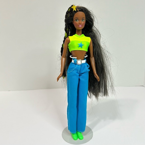 Mattel | Toys | 996 Barbie Teen Nikki Friend Of Teen Skipper Doll ...
